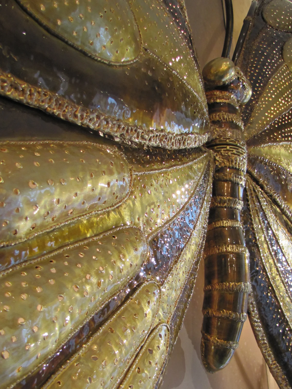 "Papillon", sculpture monumentale lumineuse de Richard Faure - Galerie ...